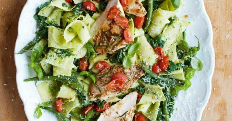 Jamie Oliver 15 Minuten Rezepte: 2 schnelle und gesunde Vorschläge