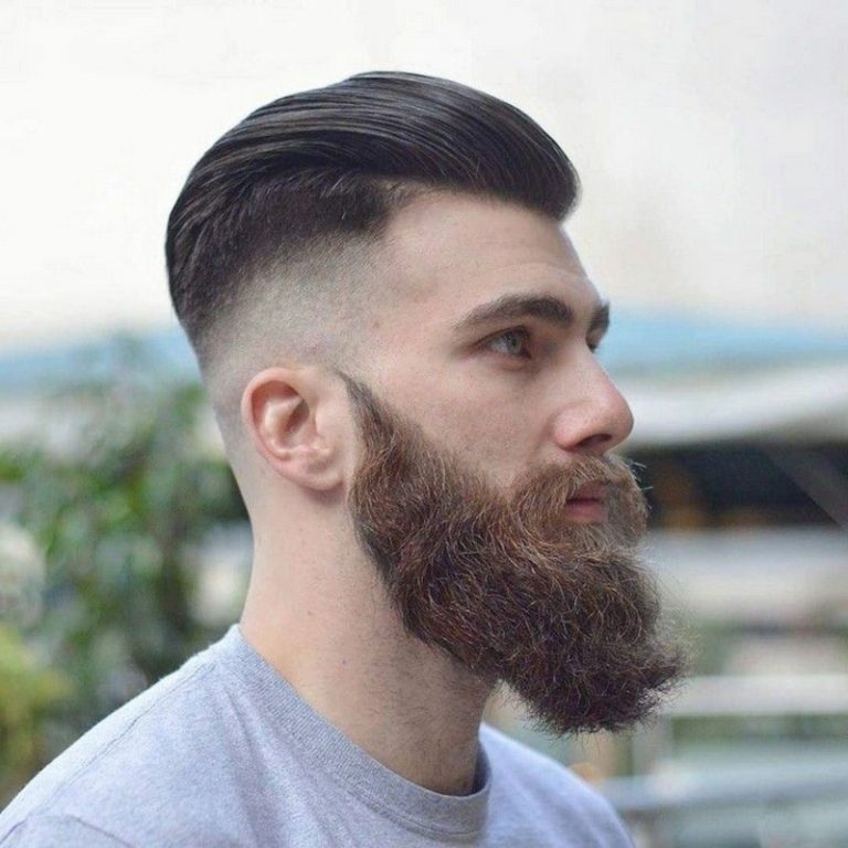 Frisuren mit Vollbart für einen selbstbewussten, maskulinen Look