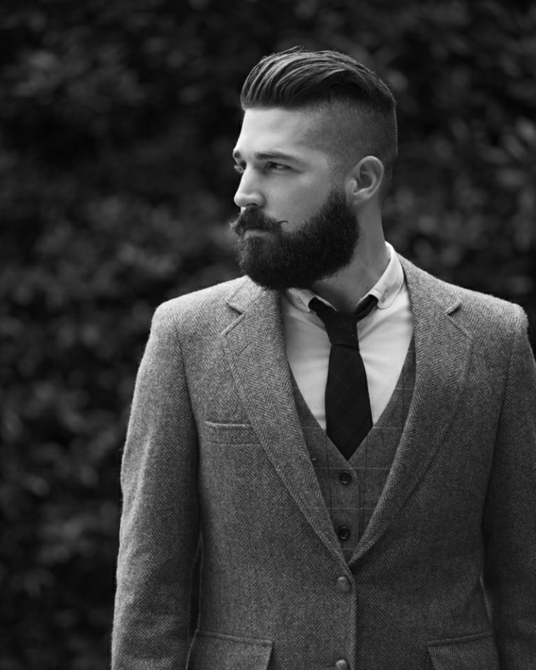 Frisuren mit Vollbart für einen selbstbewussten, maskulinen Look