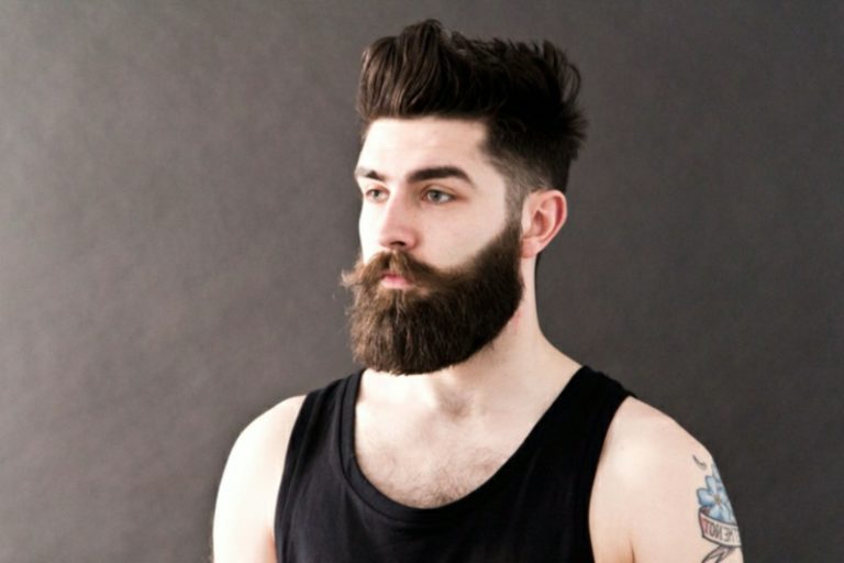 Frisuren mit Vollbart für einen selbstbewussten, maskulinen Look