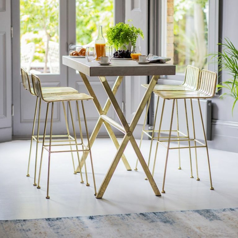 Bartisch Designs, die mehr Chic im Interieur bringen