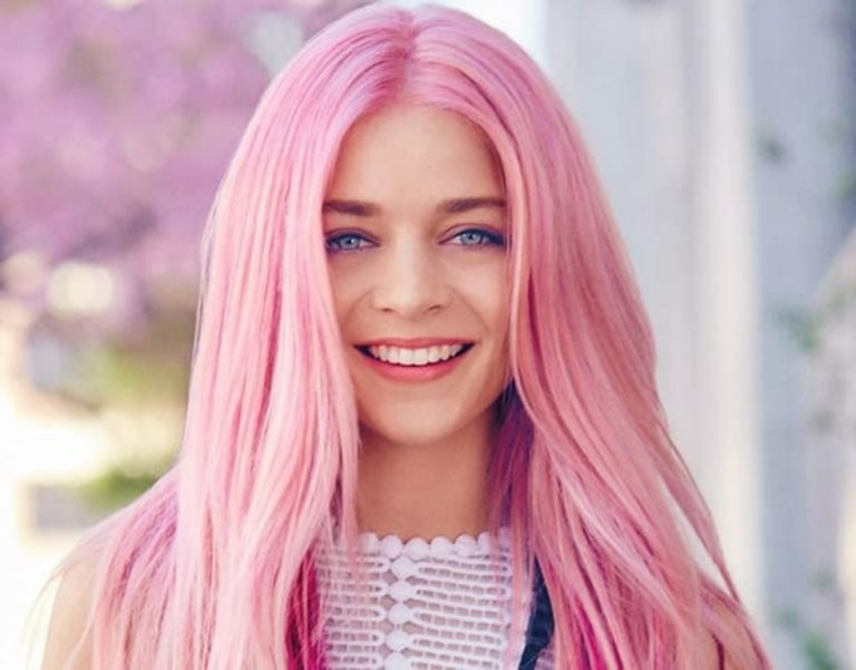 Haare rosa zu Hause färben: Anleitung + hilfreiche Tipps